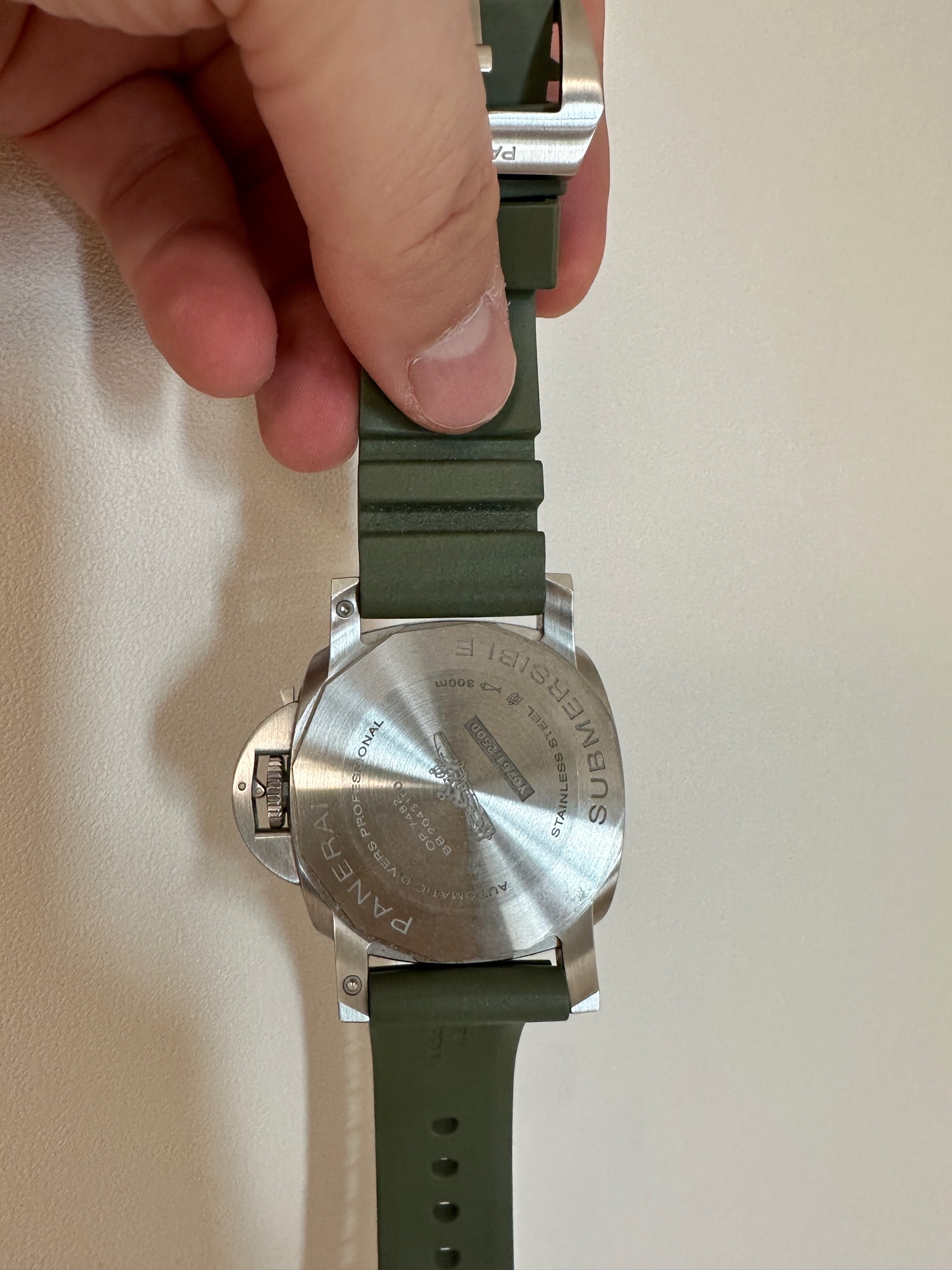 Submersible QuarantaQuattro Bianco PAM01226 | VIVER