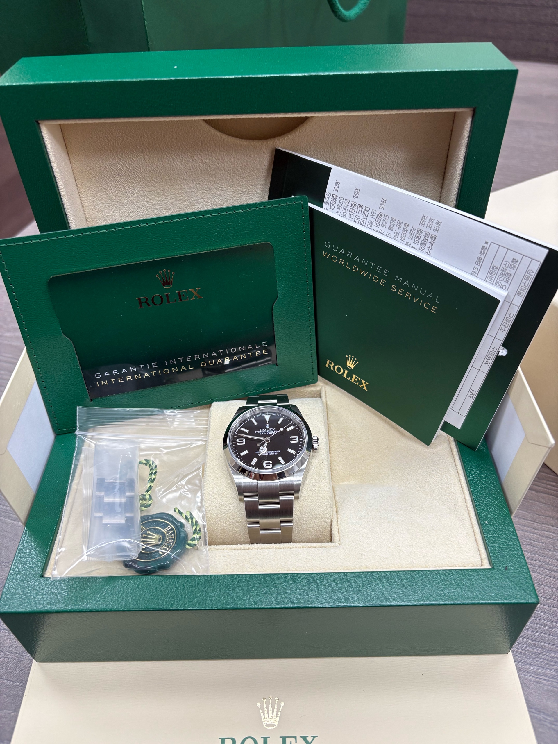 Explorer 1 124270 | VIVER