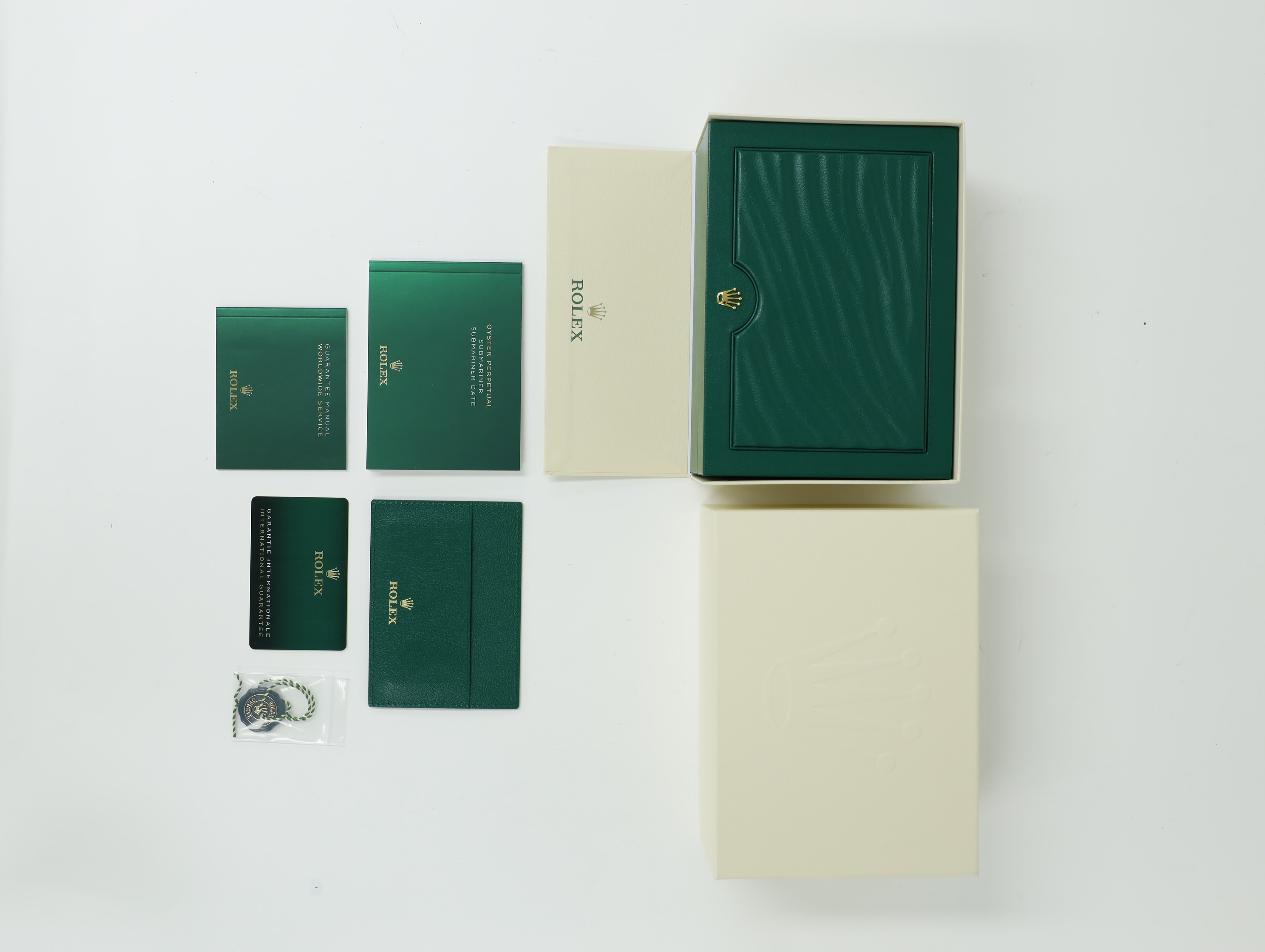 Submariner Date 126610LN | VIVER