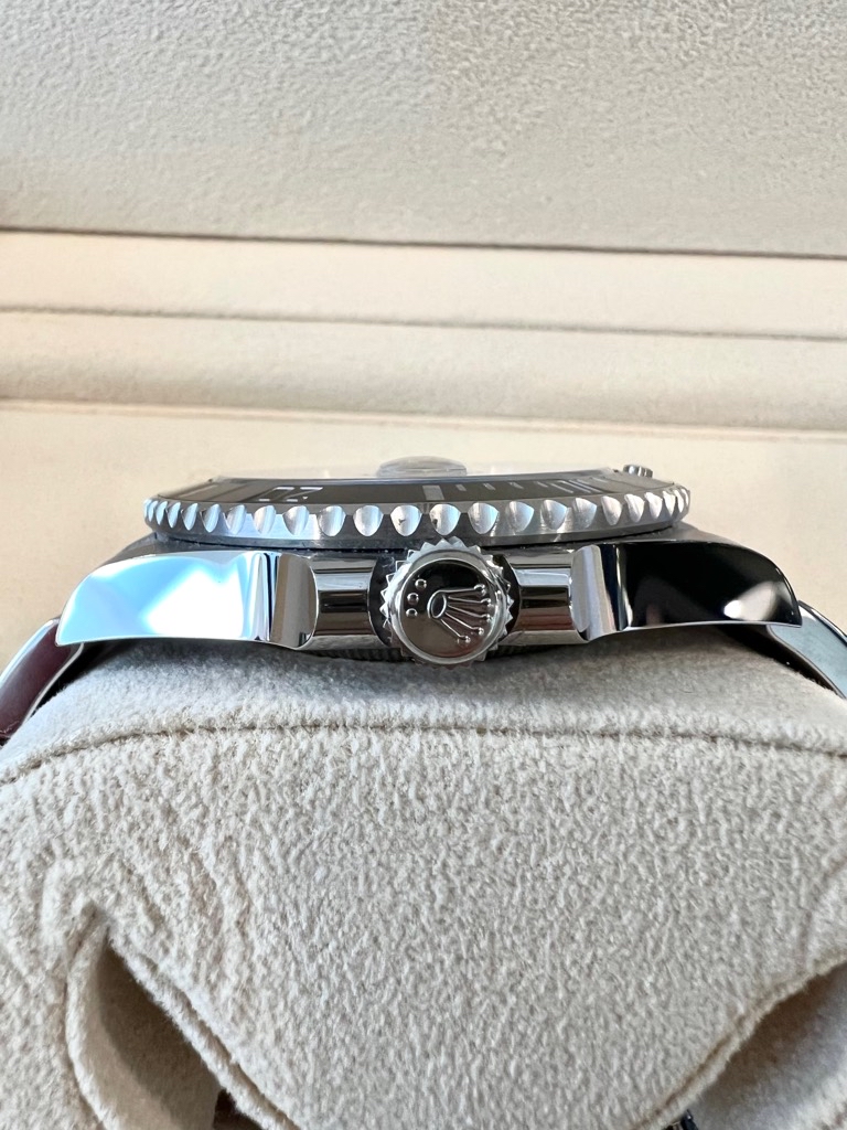 Submariner Date 126610LN | VIVER